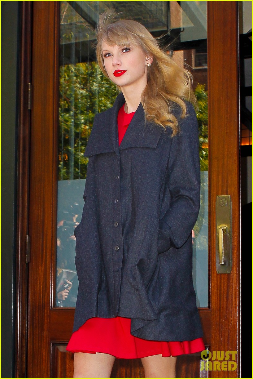 Taylor Swift: 'Red' Promotion in New York City!: Photo 2742678 | Taylor ...