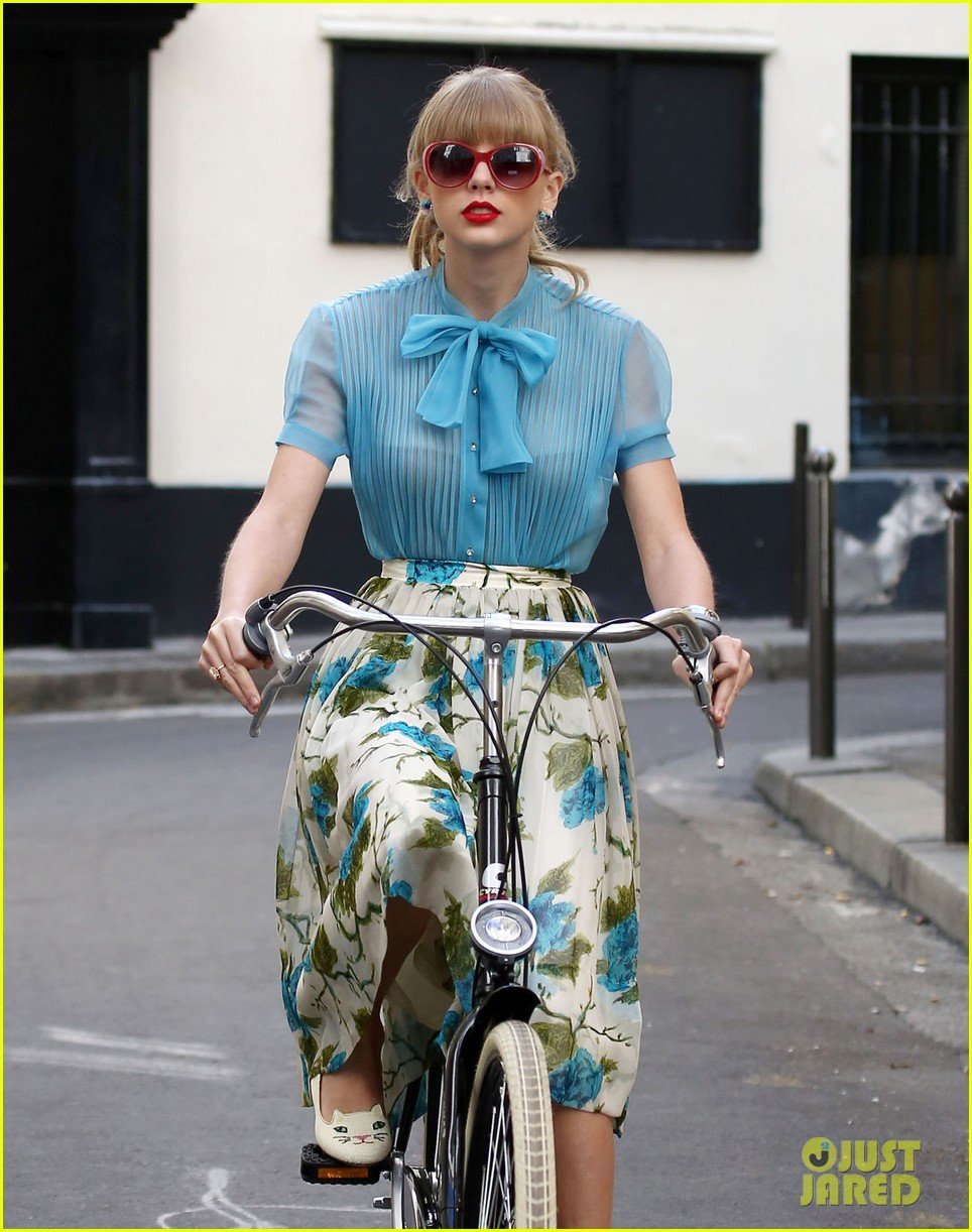 Taylor Swift: 'Begin Again' Video Shoot & 'Red' Preview Clip!: Photo 2731253 | Taylor Swift ...