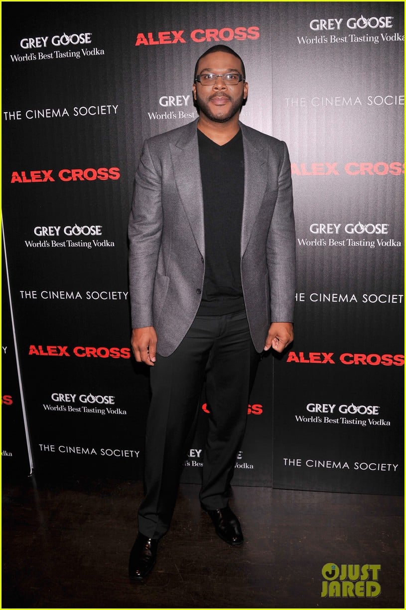 Tyler Perry: 'Alex Cross' Screening with Carmen Ejogo!: Photo 2741007 ...