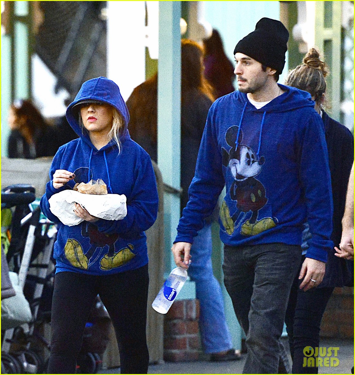 Christina Aguilera & Matthew Rutler: Disneyland Duo!: Photo 2764226 ...
