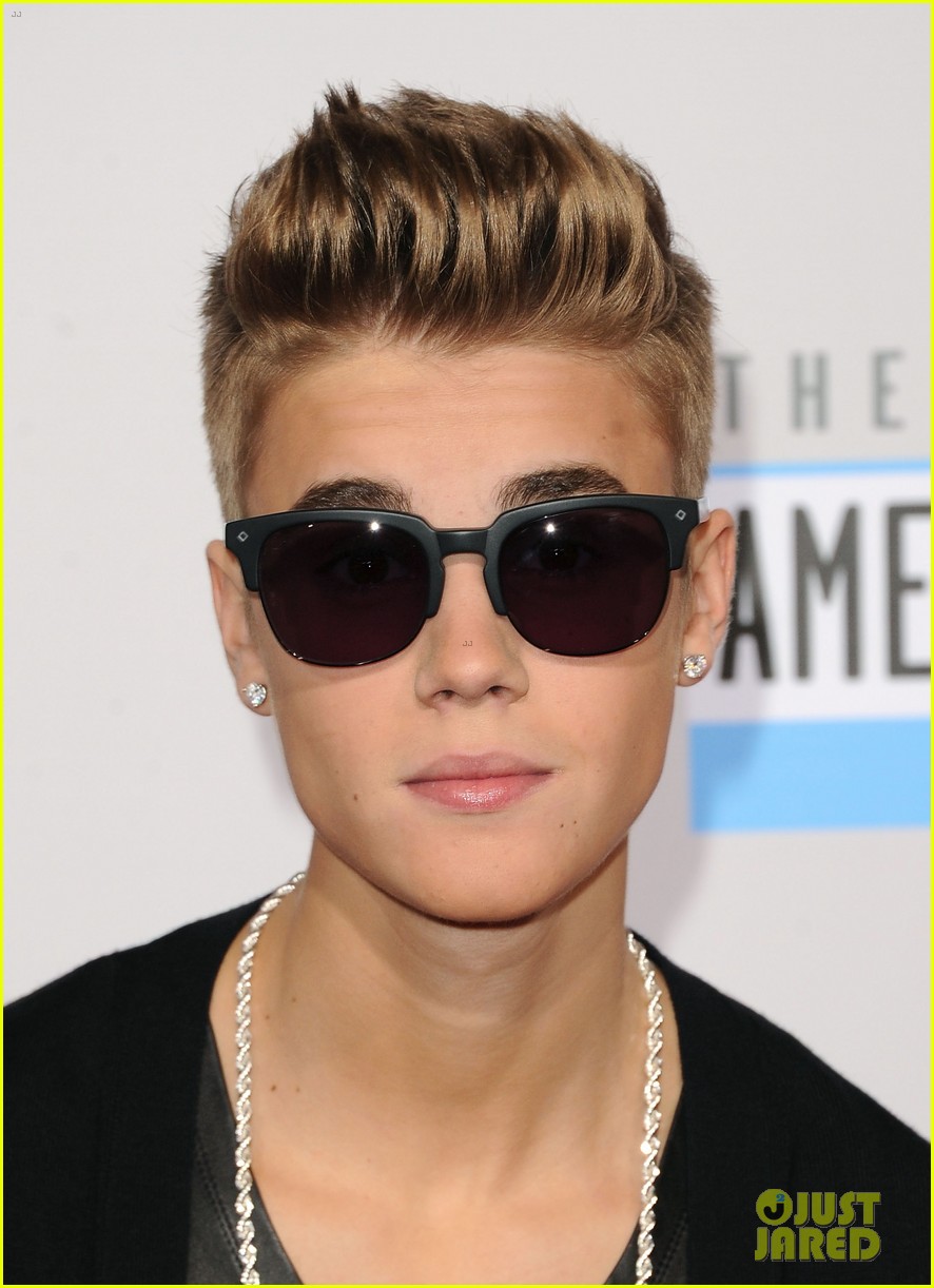 Justin Bieber - AMAs' Favorite Pop/Rock Male Artist!: Photo 2760258 ...