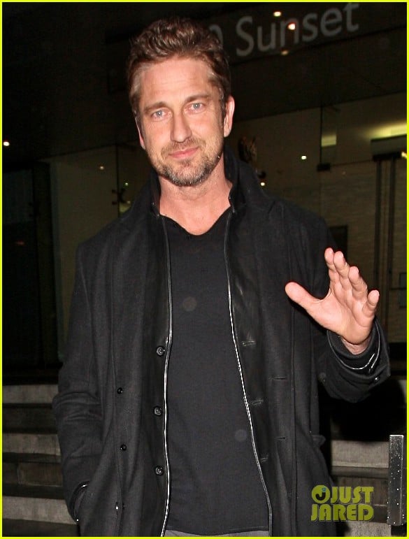 Gerard Butler Wanted to Spend His Birthday in India!: Photo 2760504 ...