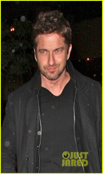 Gerard Butler Wanted to Spend His Birthday in India!: Photo 2760506 ...