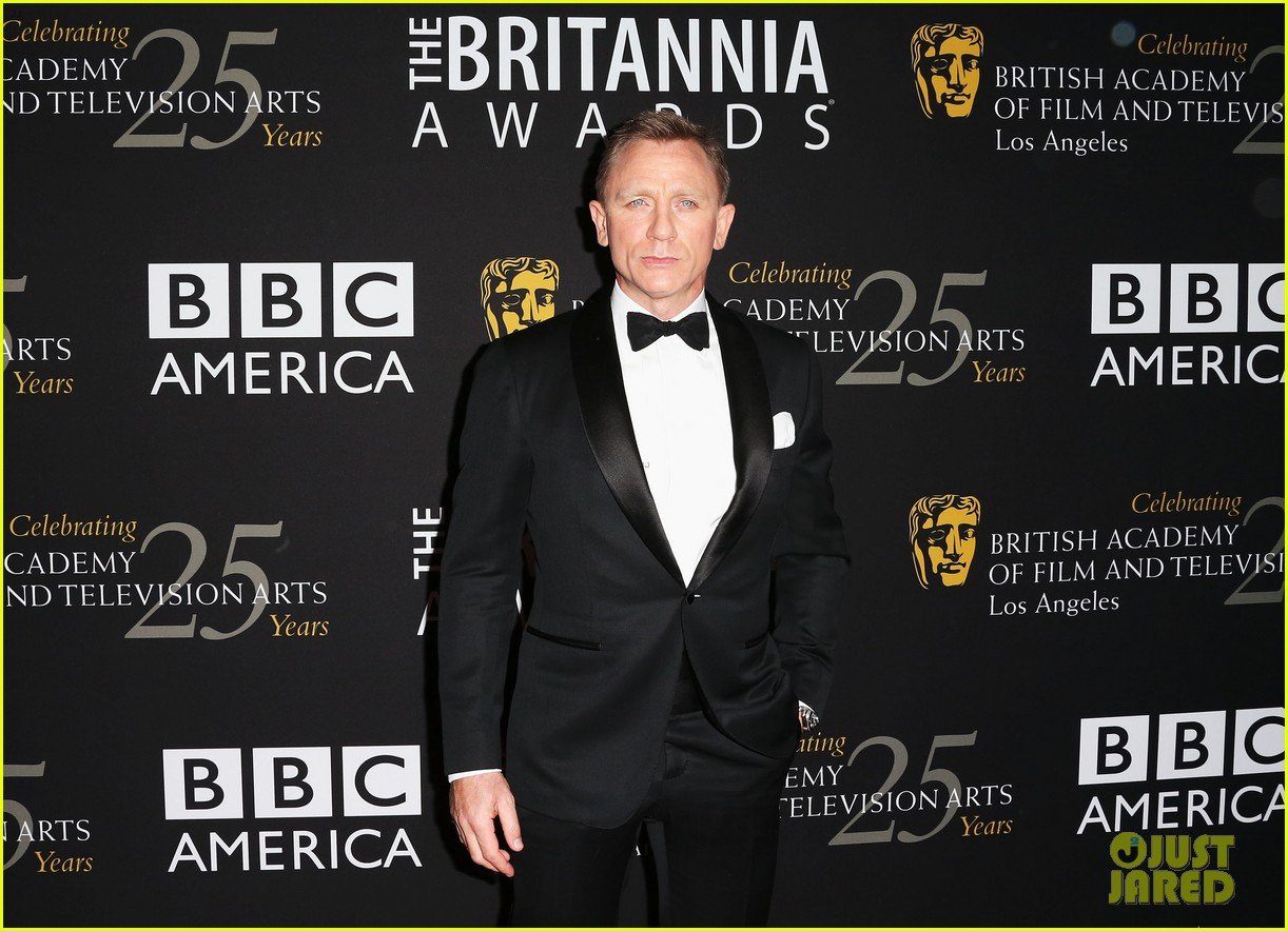 Daniel Craig: BAFTA Britannia Awards with 'Skyfall' Cast!: Photo ...