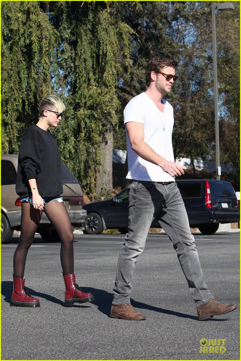 Miley Cyrus: My Music is Something That Radio Needs Right Now!: Photo ...