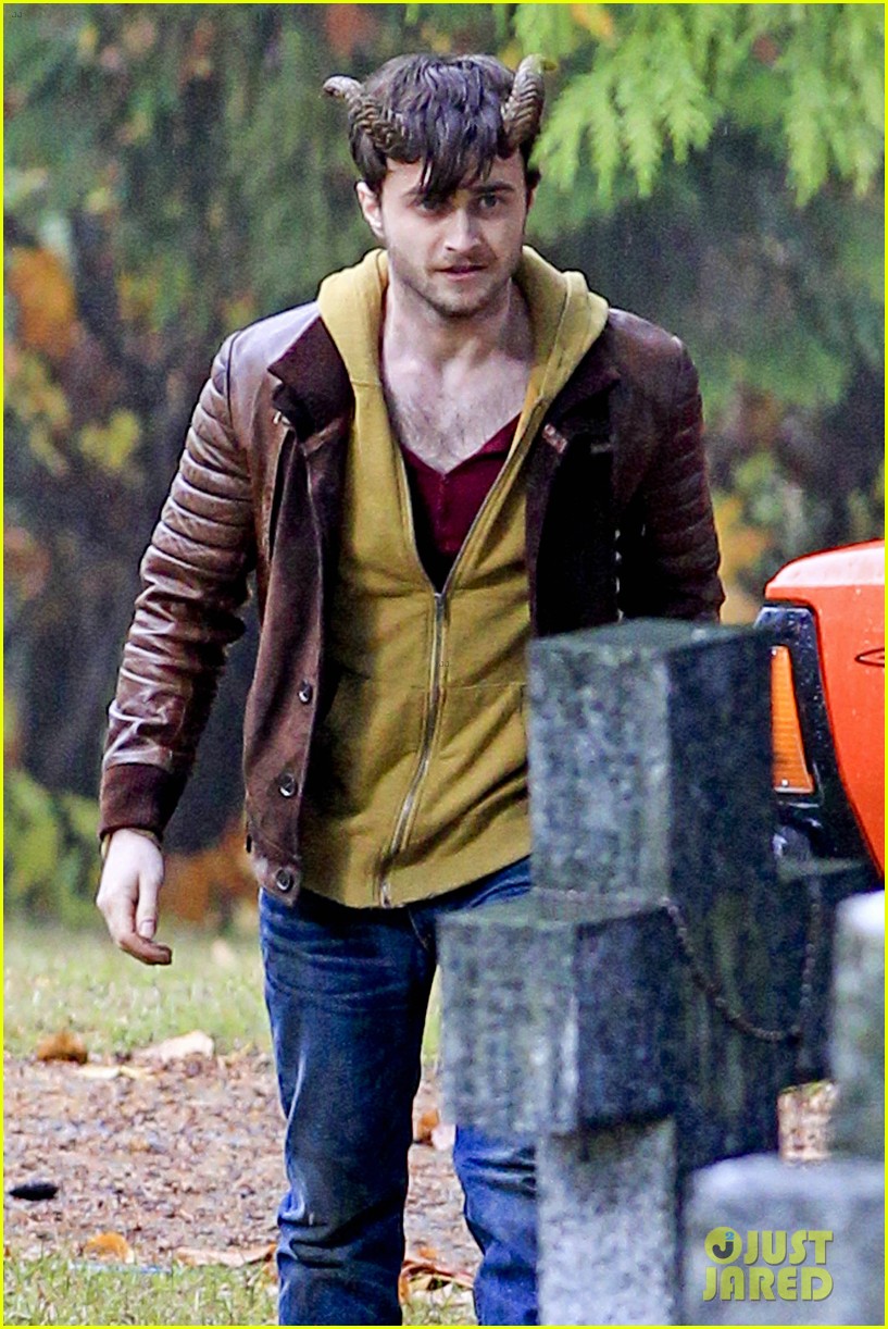 Daniel Radcliffe: Distressed in 'Horns'!: Photo 2749970 | Daniel Radcliffe Photos | Just Jared ...