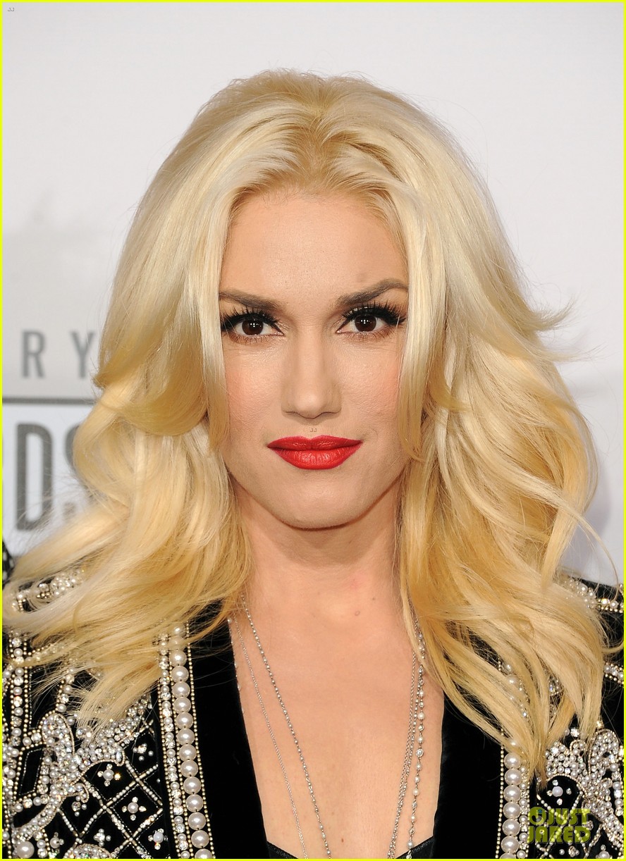 No Doubt: 'Looking Hot' AMAs Performance - Watch Now!: Photo 2760396 ...