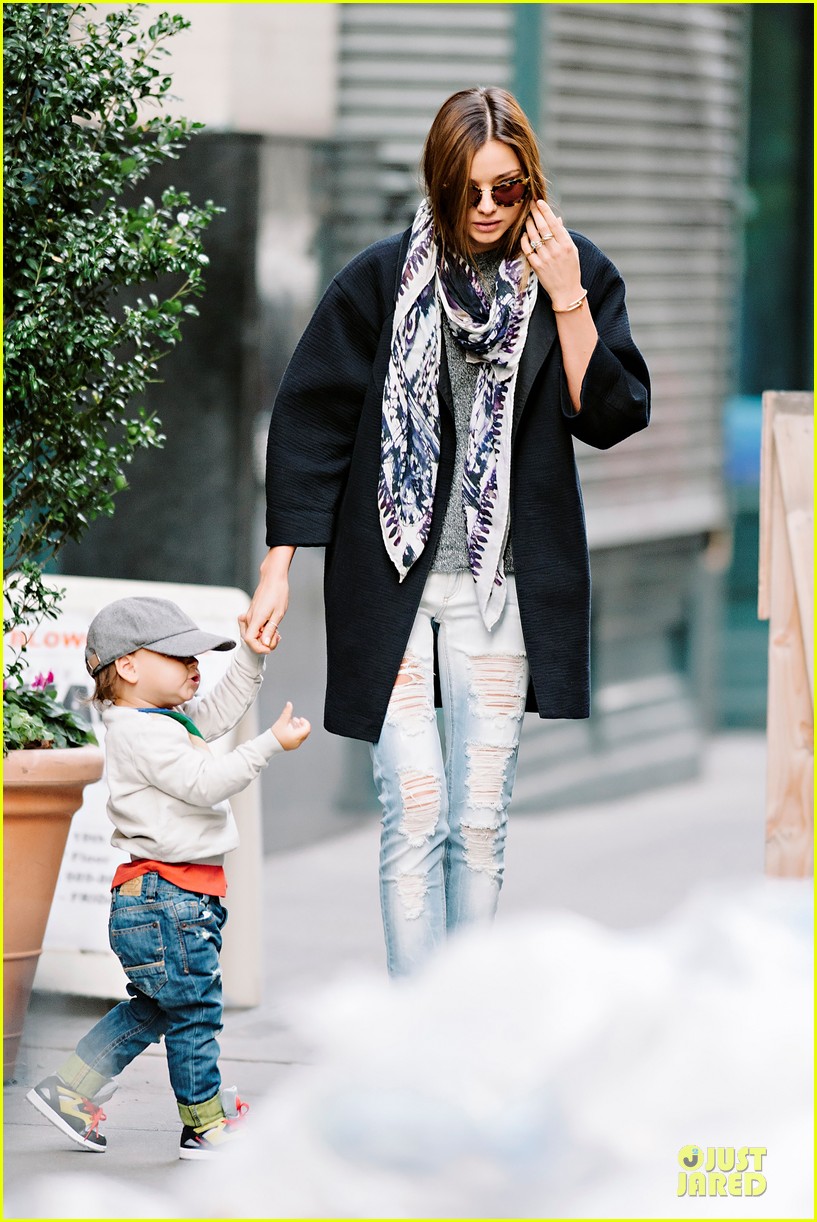Miranda Kerr: Studio Visit with Flynn!: Photo 2761728 | Celebrity ...
