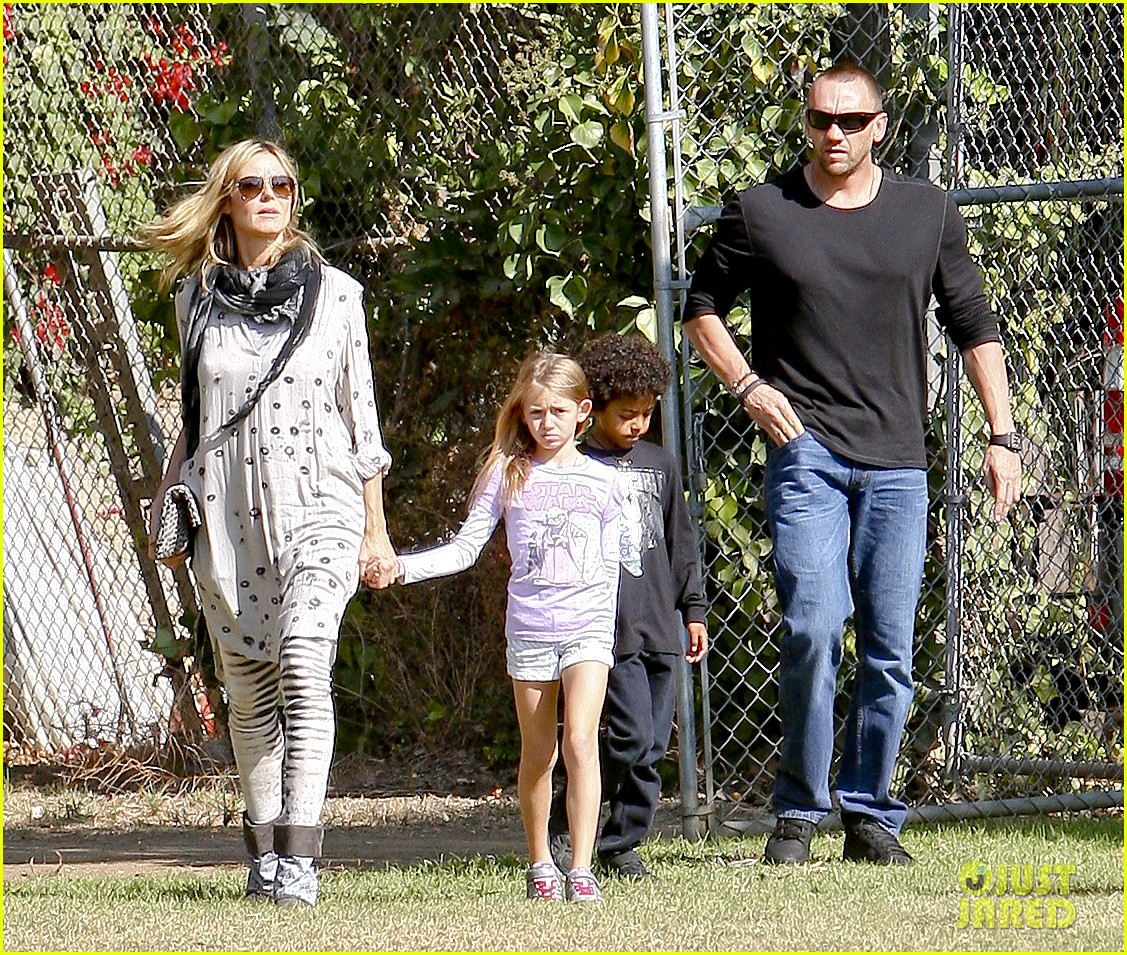 Heidi Klum: Good Luck Kisses For Henry!: Photo 2750946 | Celebrity ...