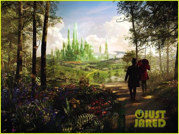 Mila Kunis: New 'Oz: The Great & Powerful' Poster & Pics!: Photo ...