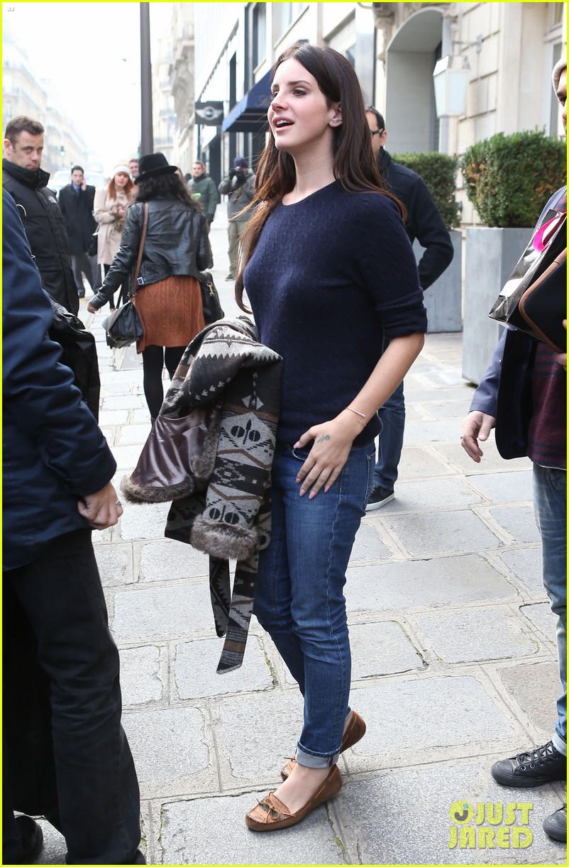 Lana Del Rey: Pretty in Paris!: Photo 2758240 | Lana Del Rey Photos ...