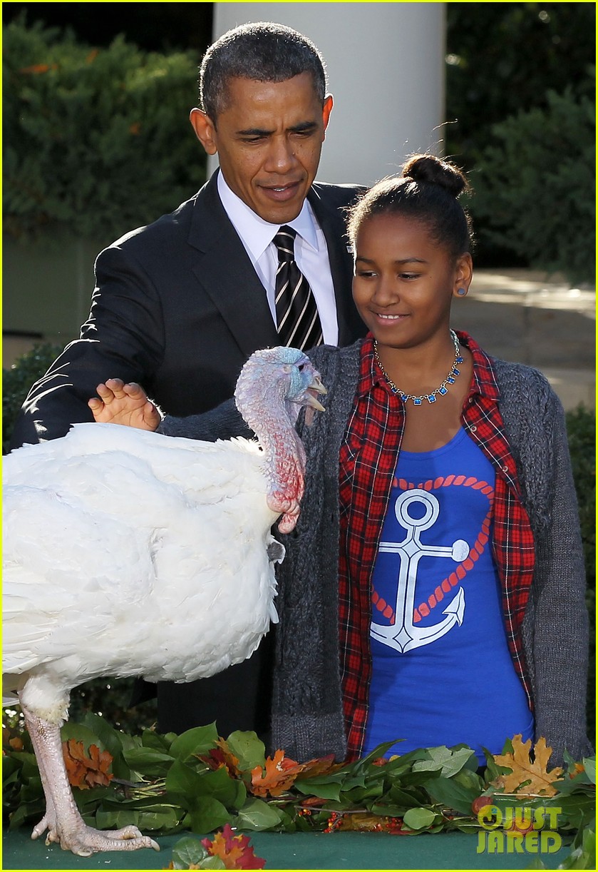 President Obama & Kids Pardon Thanksgiving Turkeys!: Photo 2762109 ...