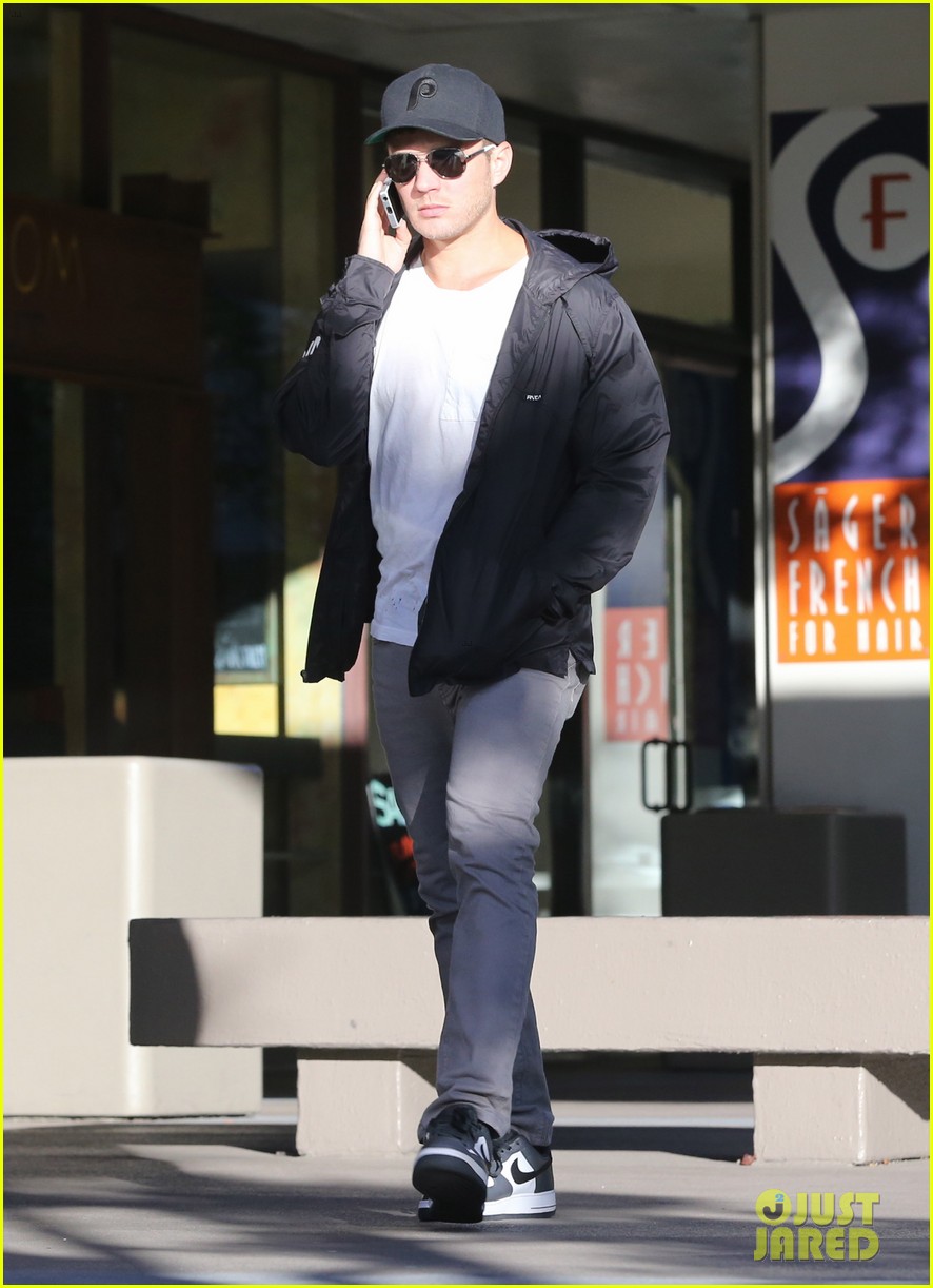 Ryan Phillippe: Kitson for Kids Shopper!: Photo 2762296 | Ryan Phillippe Photos | Just Jared ...
