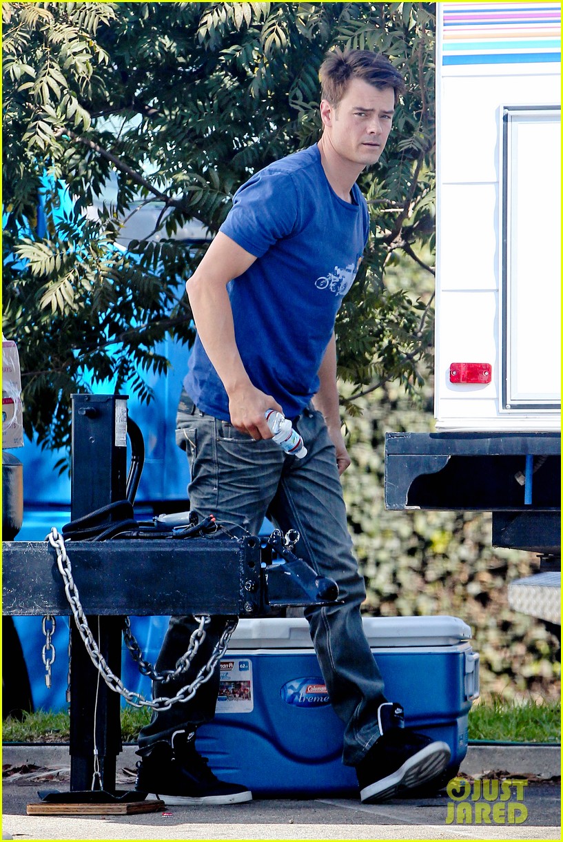 Emmy Rossum: New 'Beautiful Creatures' Trailer!: Photo 2758717 | Emmy ...