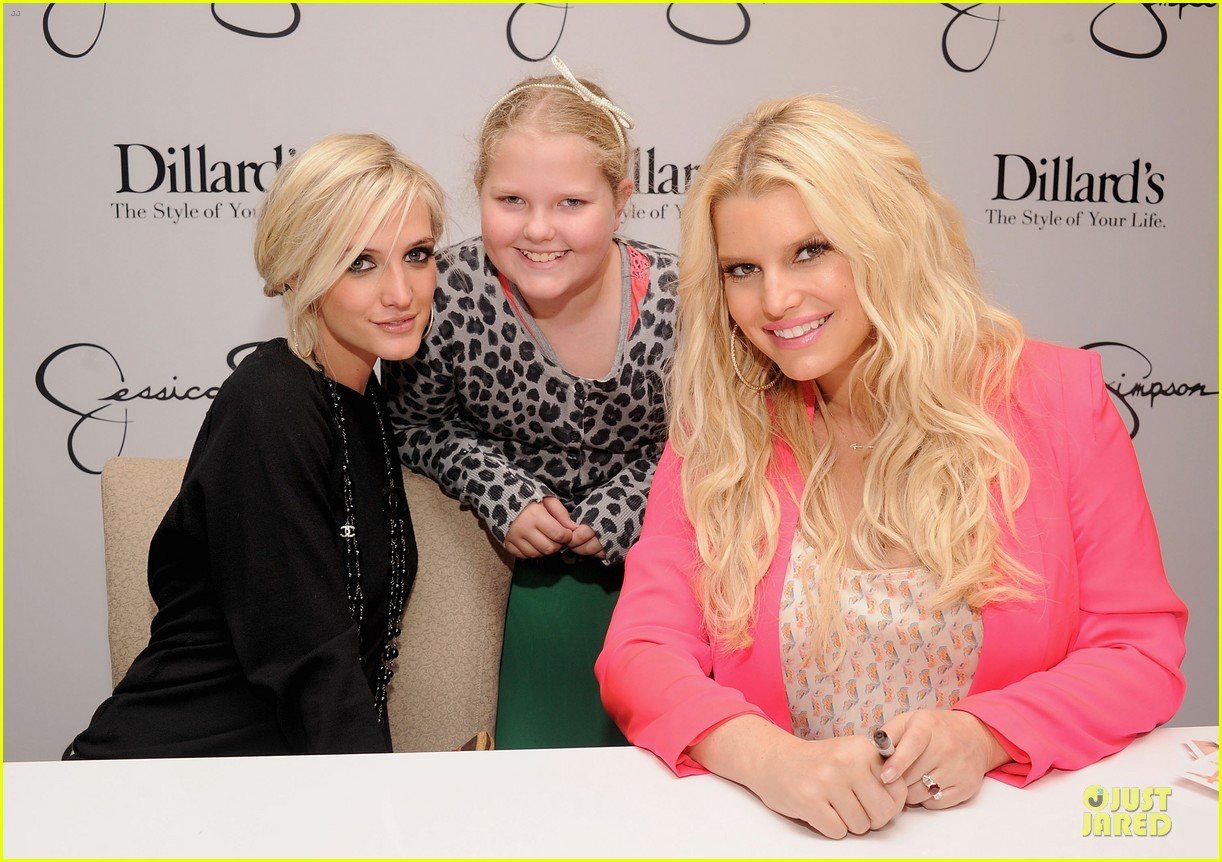 Jessica Simpson & Ashlee Simpson: Jessica Simpson Collection Promotion ...