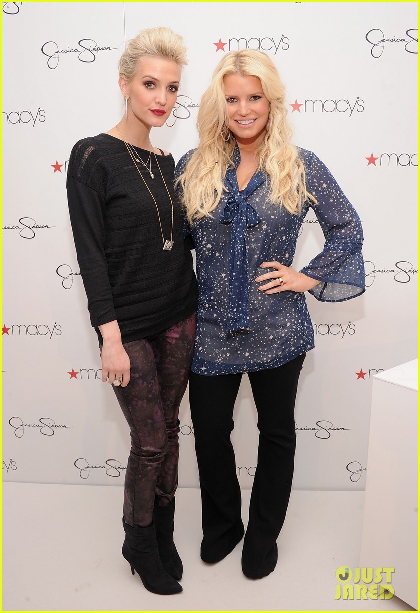 Jessica Simpson: Macy's Collection Event with Ashlee!: Photo 2754988 ...