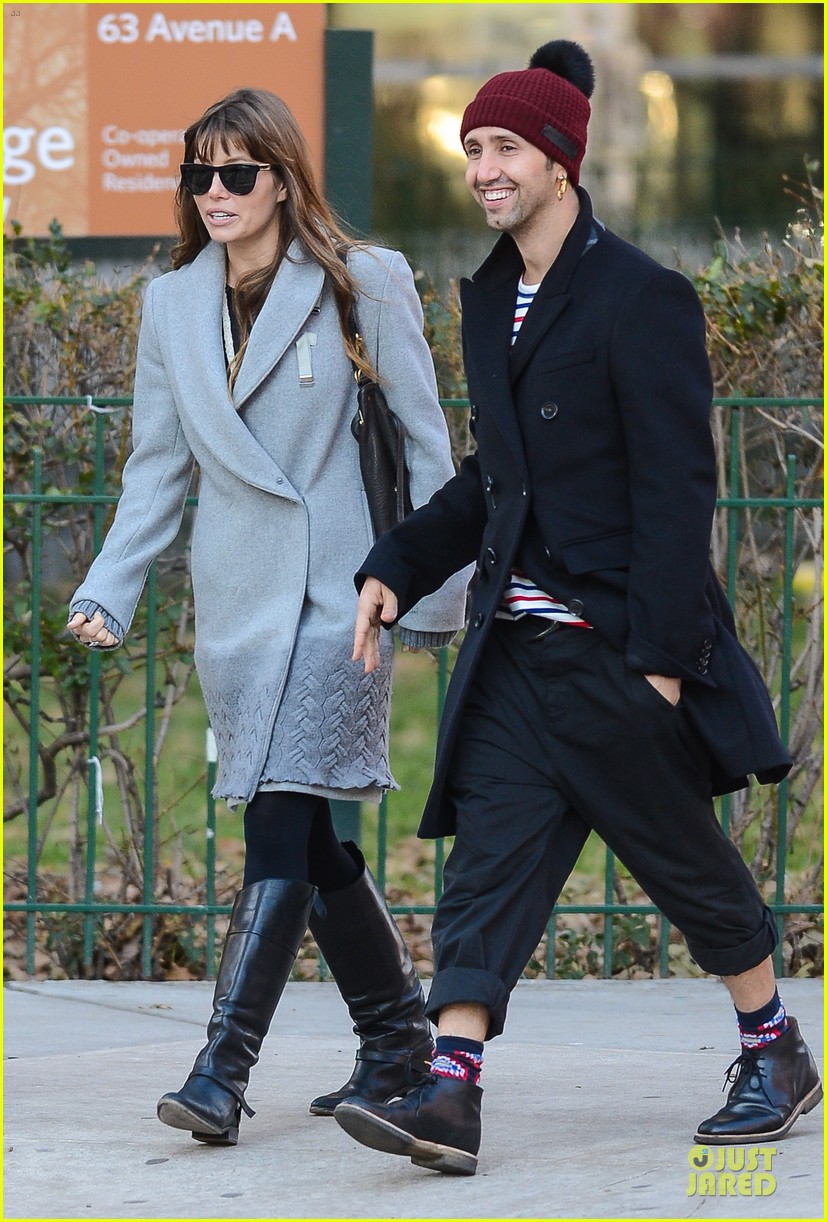 Jessica Biel: Post-Honeymoon Smile in New York City!: Photo 2754371 ...