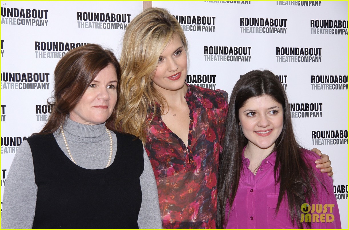 Sebastian Stan & Maggie Grace: 'Picnic' Photo Call!: Photo 2766261 ...