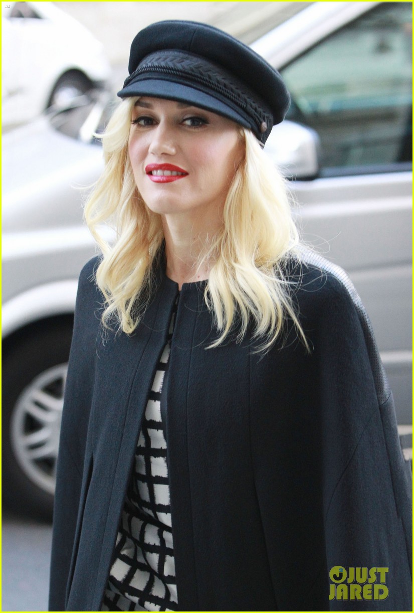 Gwen Stefani & No Doubt: 'Looking Hot' Video Premiere!: Photo 2749982 ...