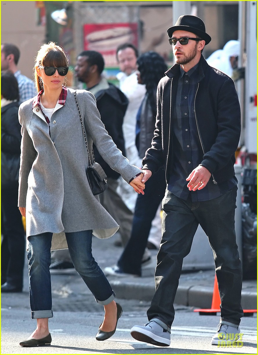 Justin Timberlake & Jessica Biel: Newlyweds 'Skyfall' Date!: Photo ...