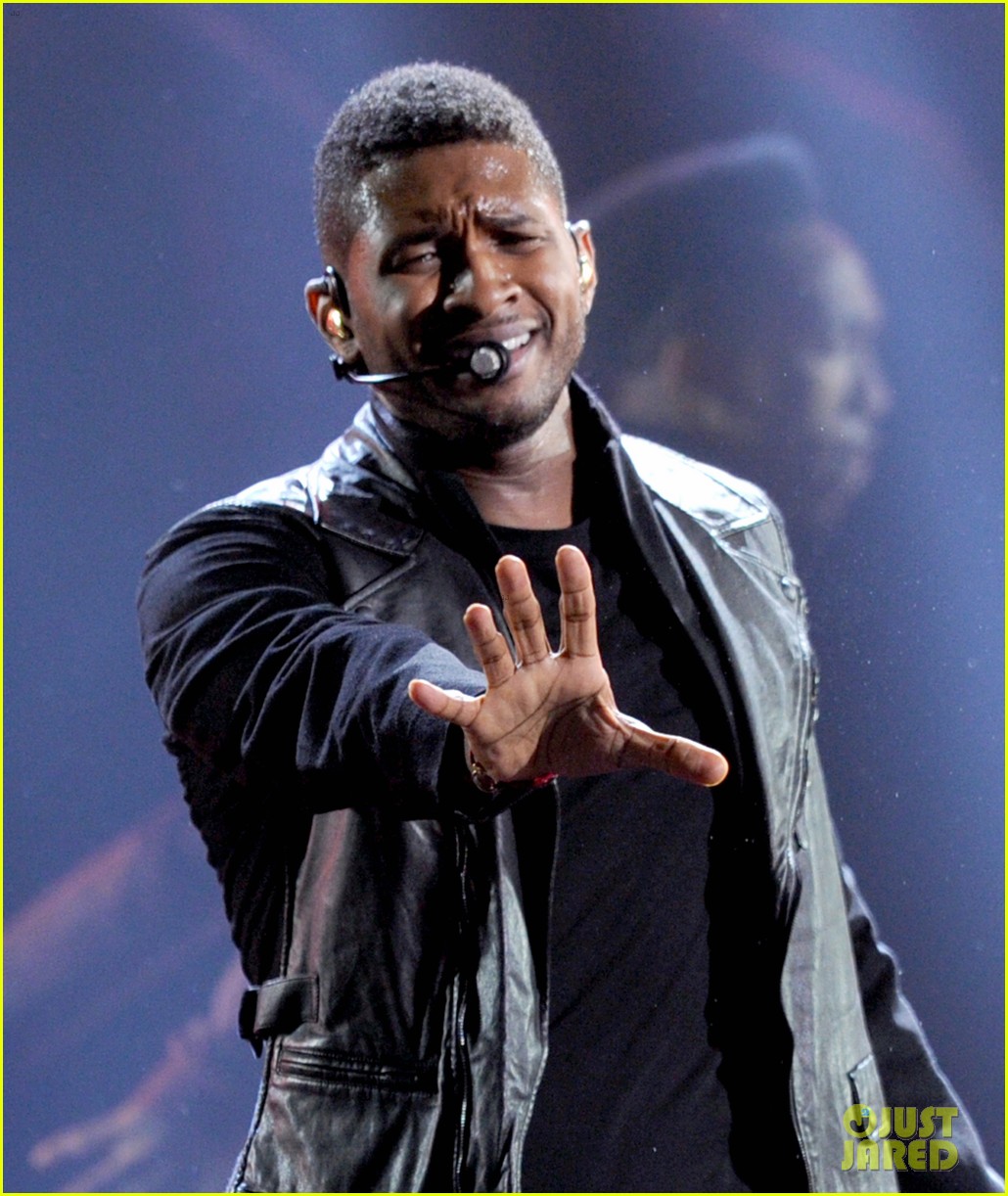 Usher's AMAs Performance 2012 - Watch Now!: Photo 2760299 | Usher ...