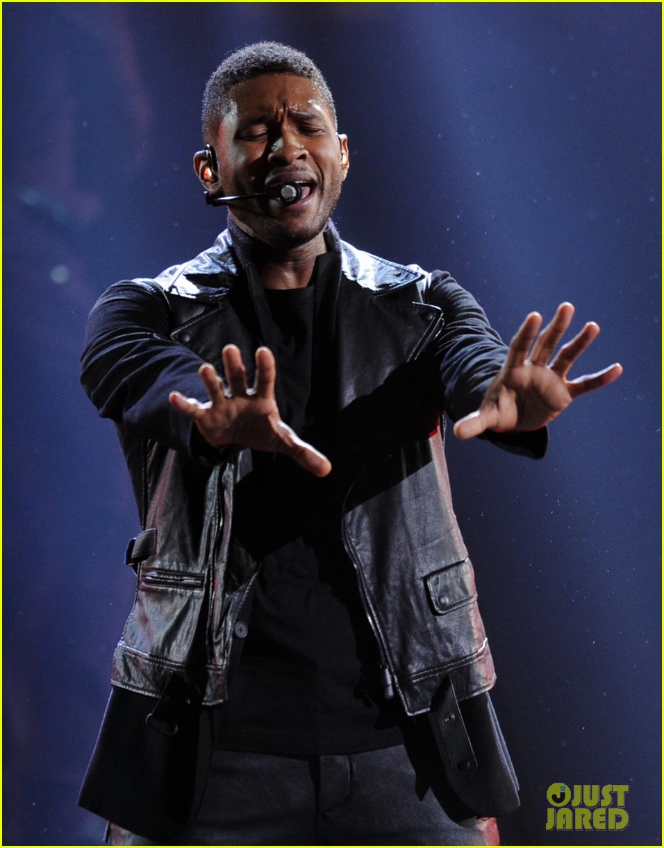 Usher's AMAs Performance 2012 - Watch Now!: Photo 2760305 | Usher ...
