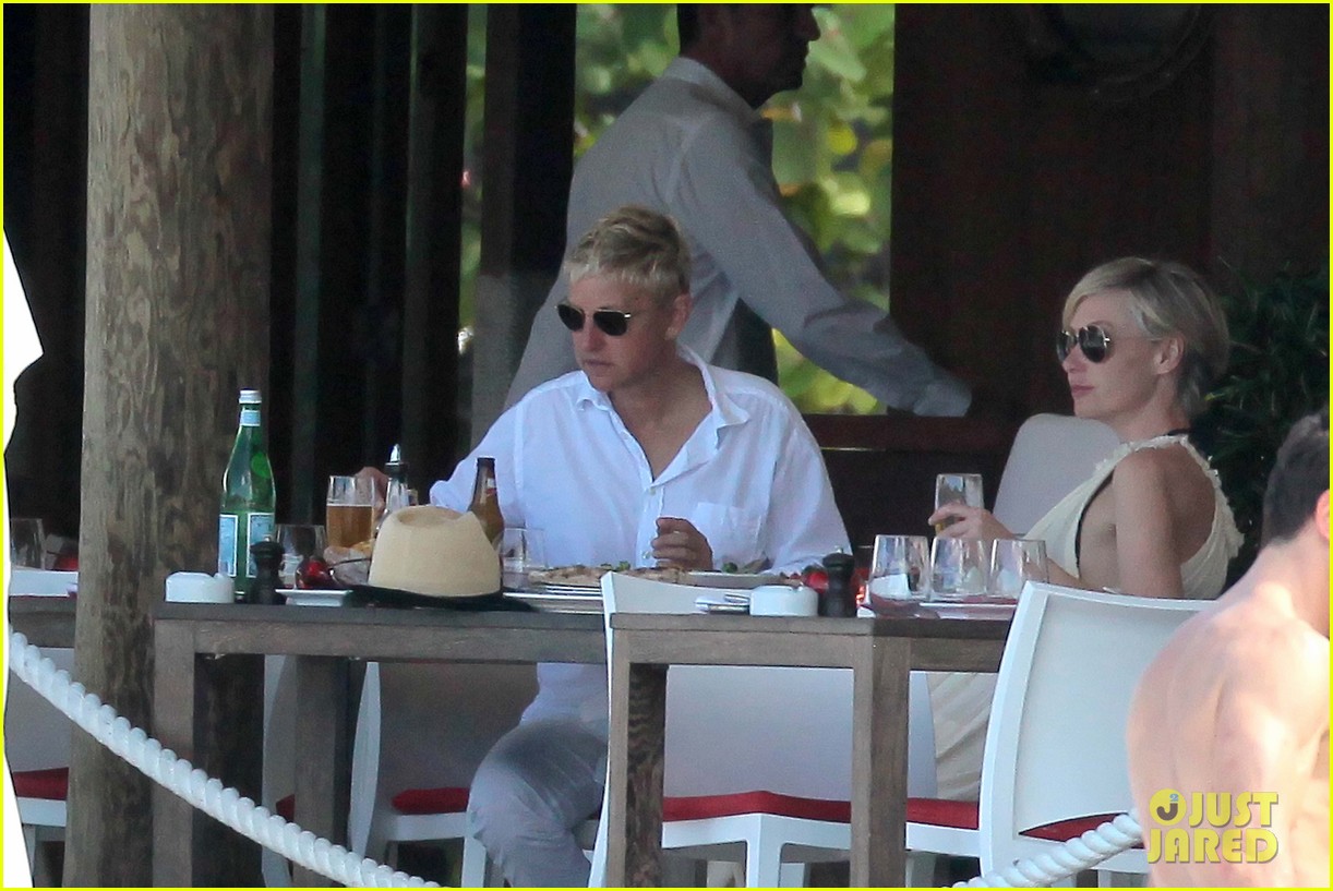 Ellen DeGeneres & Portia De Rossi: Holding Hands in St. Barts!: Photo ...