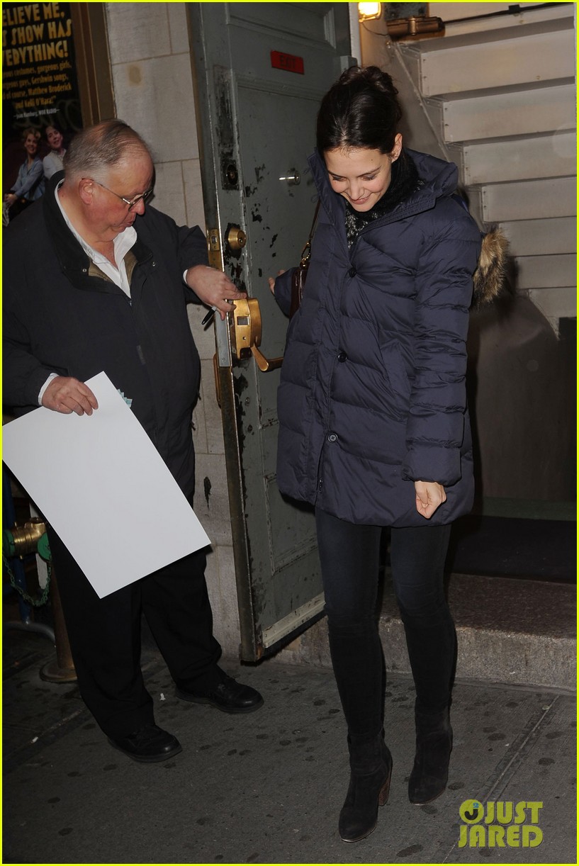 Katie Holmes Talks 'Dead Accounts' Lines Flub: Photo 2779758 | Katie ...