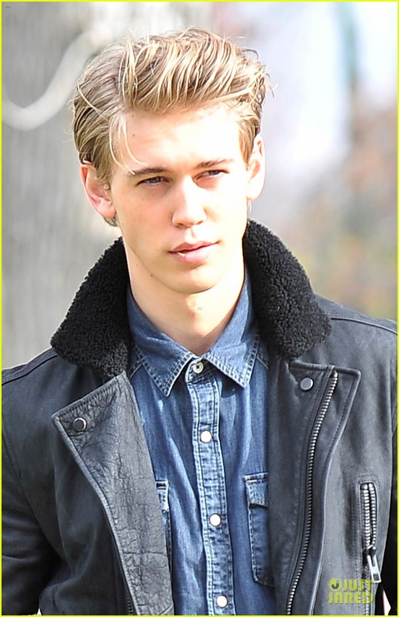Austin Butler In Switched At Birth