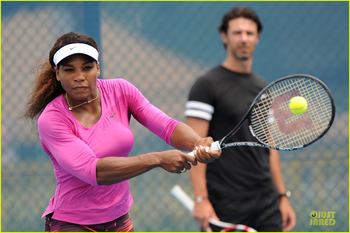 Serena Williams: Brisbane International Arrival!: Photo 2782838 | Serena Williams Photos | Just ...