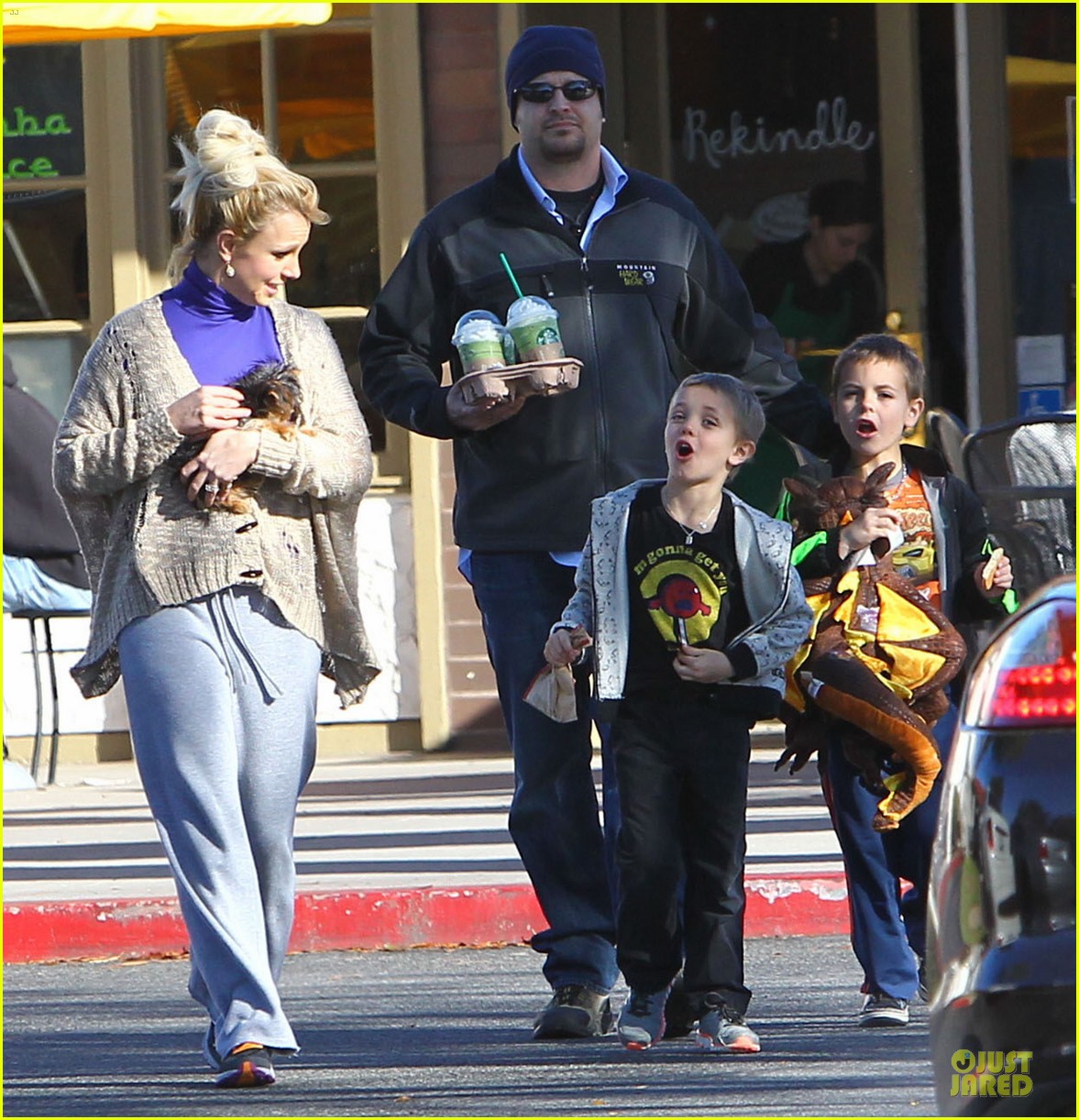 Britney Spears: Happy Birthday Jason Trawick!: Photo 2776457 | Britney ...