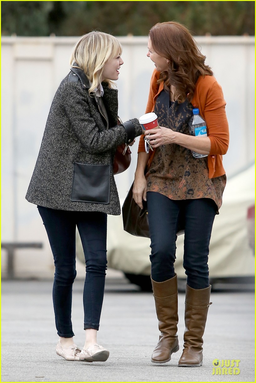Emma Stone & Andrew Garfield : Separate Outings with Friends!: Photo ...