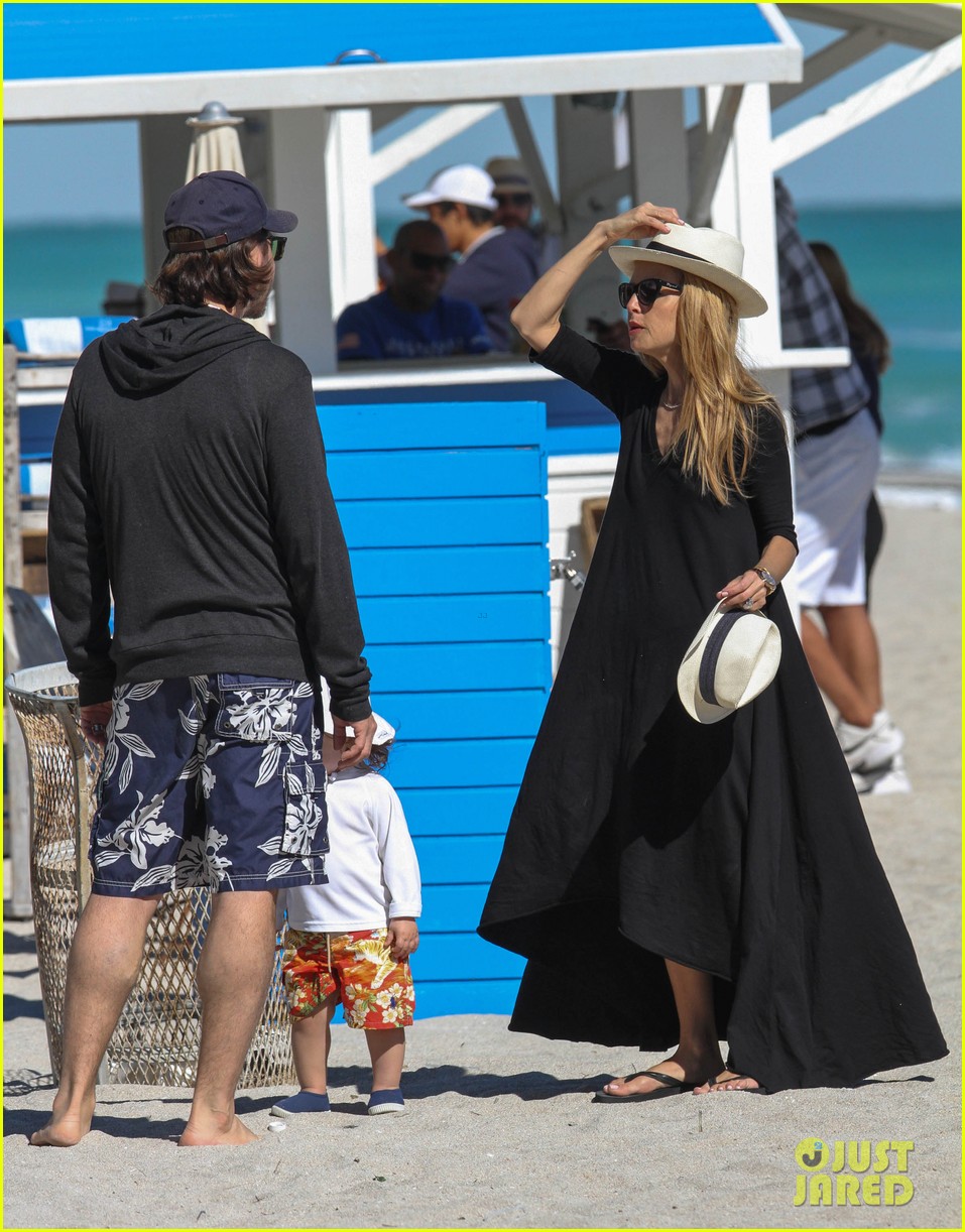 Rachel Zoe: Holiday Beach Vacation with the Family!: Photo 2780494 ...