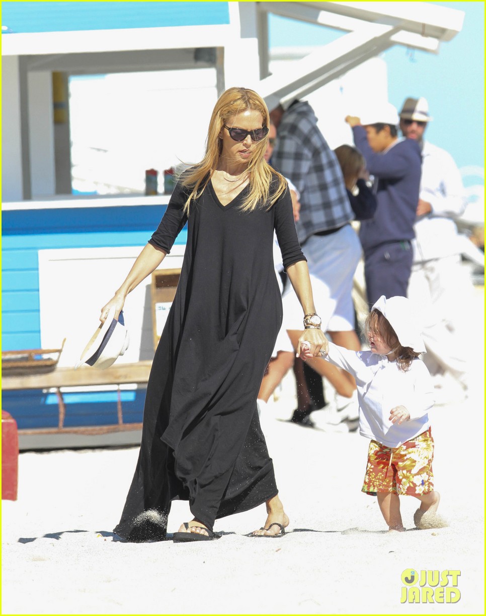 Rachel Zoe: Holiday Beach Vacation with the Family!: Photo 2780496 ...