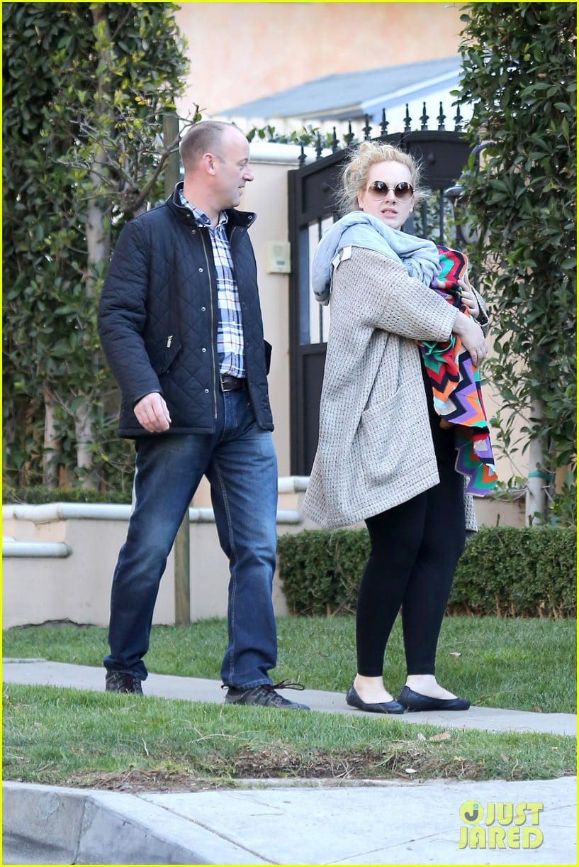 Adele: Beverly Hills Stroll with Baby Boy!: Photo 2793280 | Adele ...