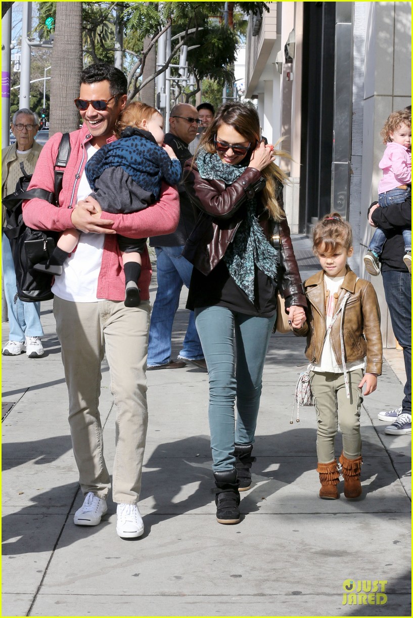 Jessica Alba: Honor Loves Being the Older Sister!: Photo 2798951 | Cash ...