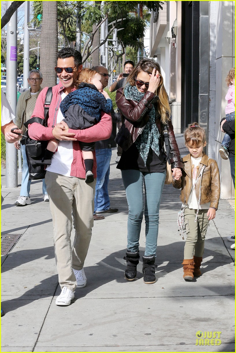 Jessica Alba: Honor Loves Being the Older Sister!: Photo 2798960 | Cash ...