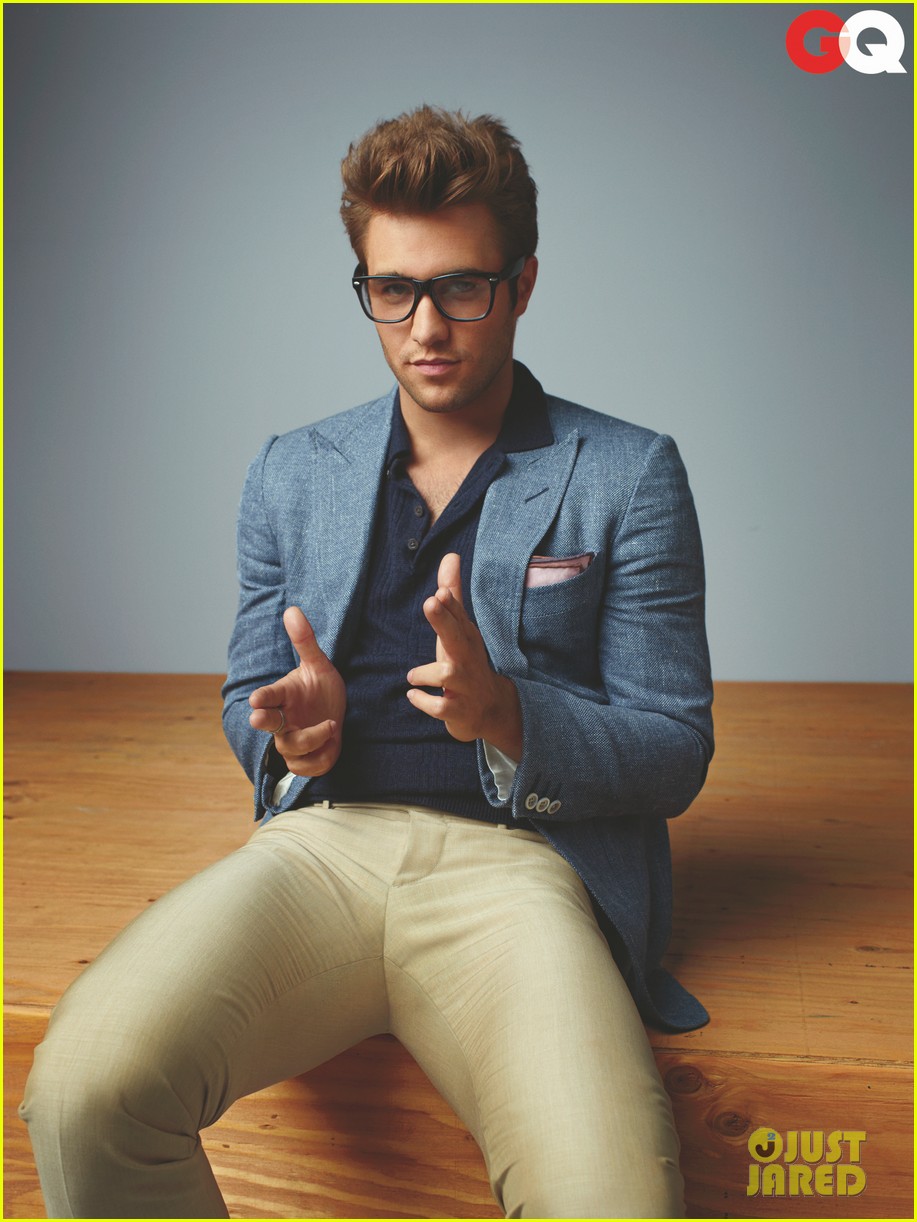 Josh Bowman: 'GQ' TV Rising Stars Fashion Spread!: Photo 2786458 ...