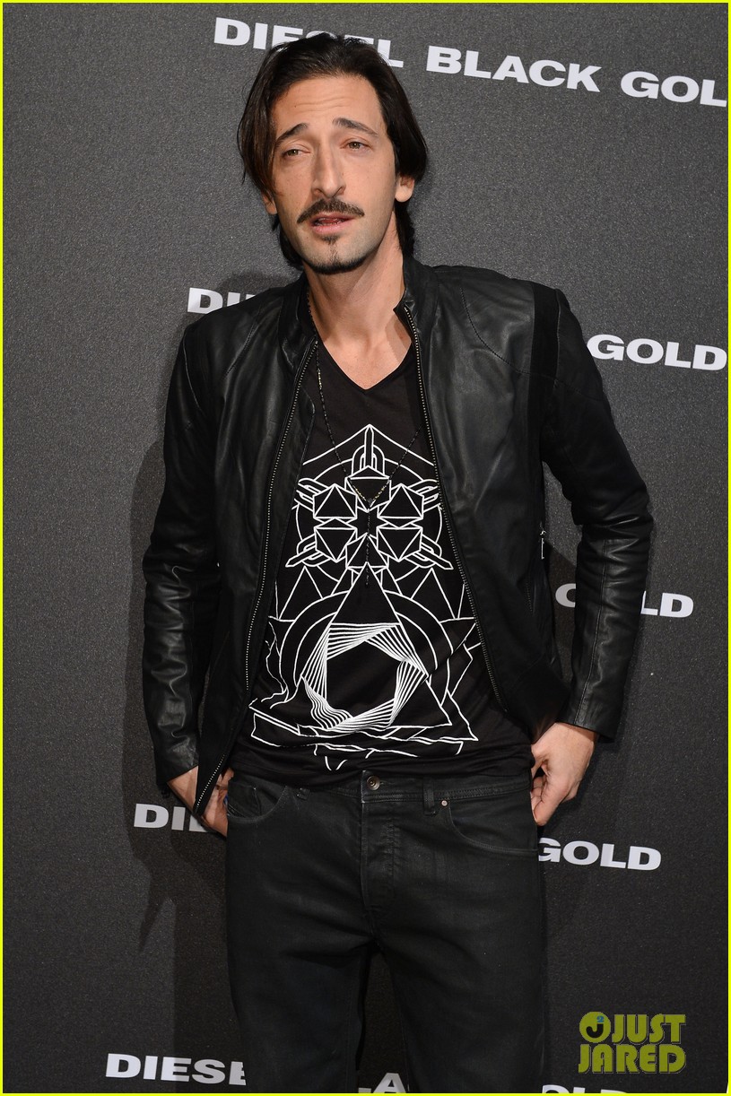 Luke Evans & Adrien Brody: Diesel Milan Fashion Show!: Photo 2792804 ...