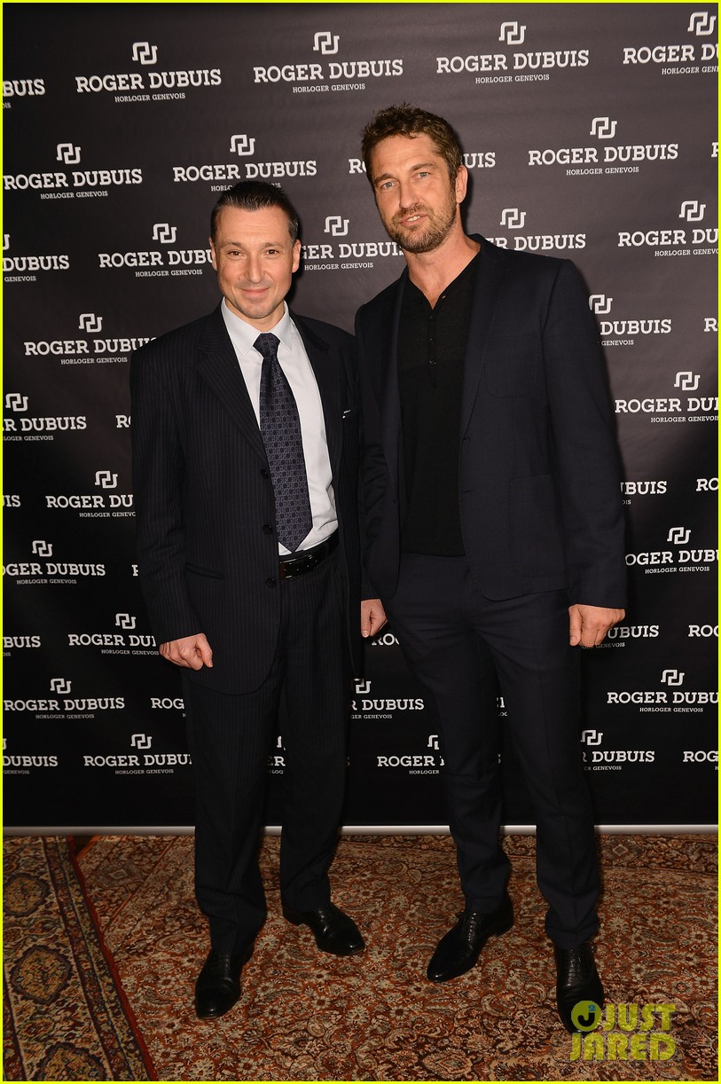 Gerard Butler: Roger Dubuis Booth Visit in Geneva!: Photo 2796516 ...