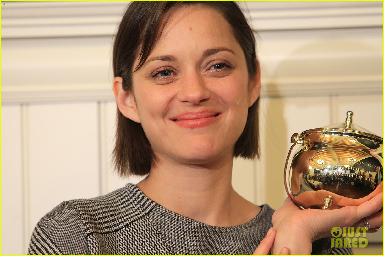 Marion Cotillard: Hasty Pudding Woman of the Year 2013!: Photo 2802166 ...