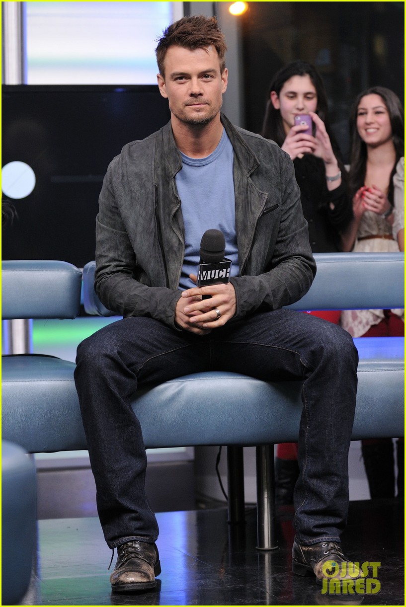 Josh Duhamel & Julianne Hough: 'Safe Haven' Toronto Premiere!: Photo ...