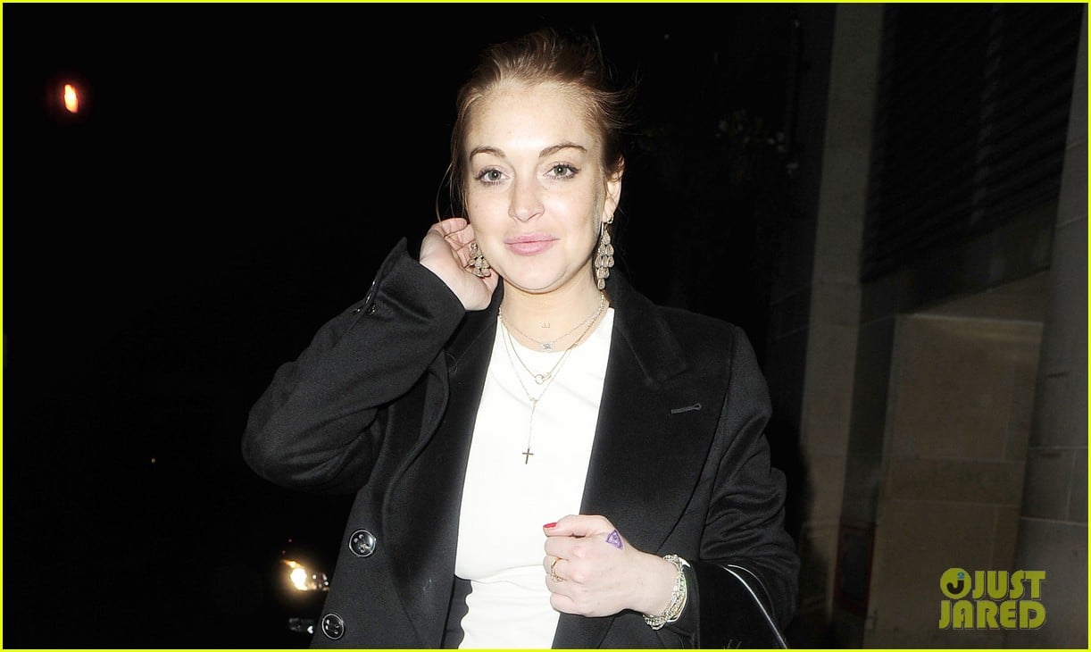 Lindsay Lohan's Lawyer: Nightclub Fight Charges 'Are Not Ready': Photo ...