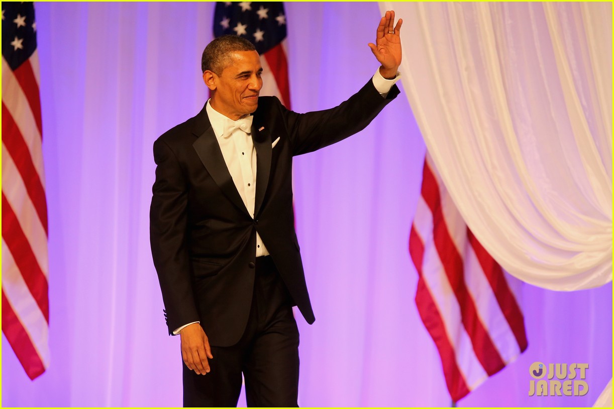 President Barack Obama & Michelle: Inaugural Ball Dance Video!: Photo ...