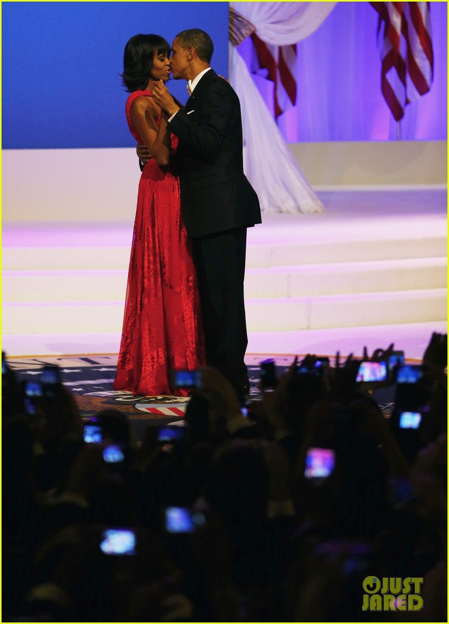 President Barack Obama & Michelle: Inaugural Ball Dance Video!: Photo ...