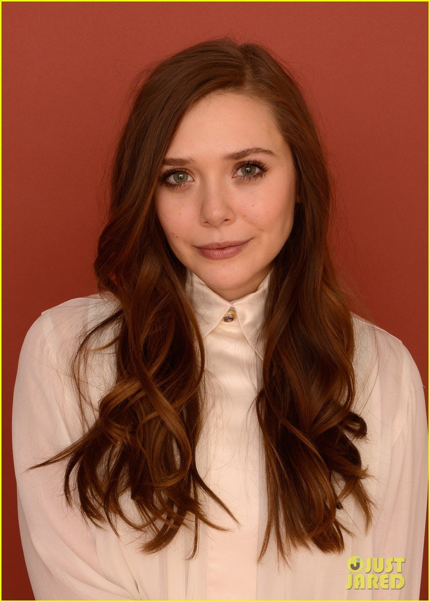 Elizabeth Olsen & Dakota Fanning: Sundance Portraits Session!: Photo ...