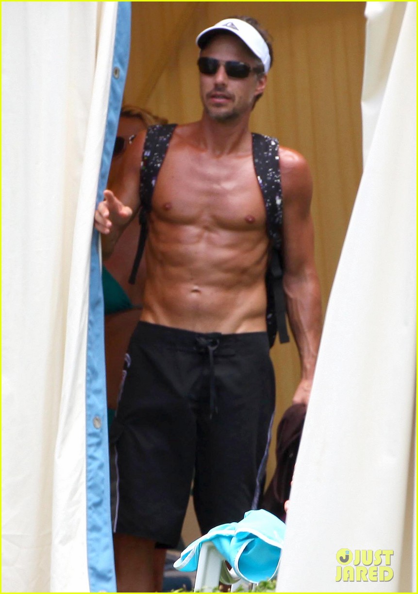 Britney Spears & Jason Trawick Split - Photo Memories!: Photo 2789491 ...