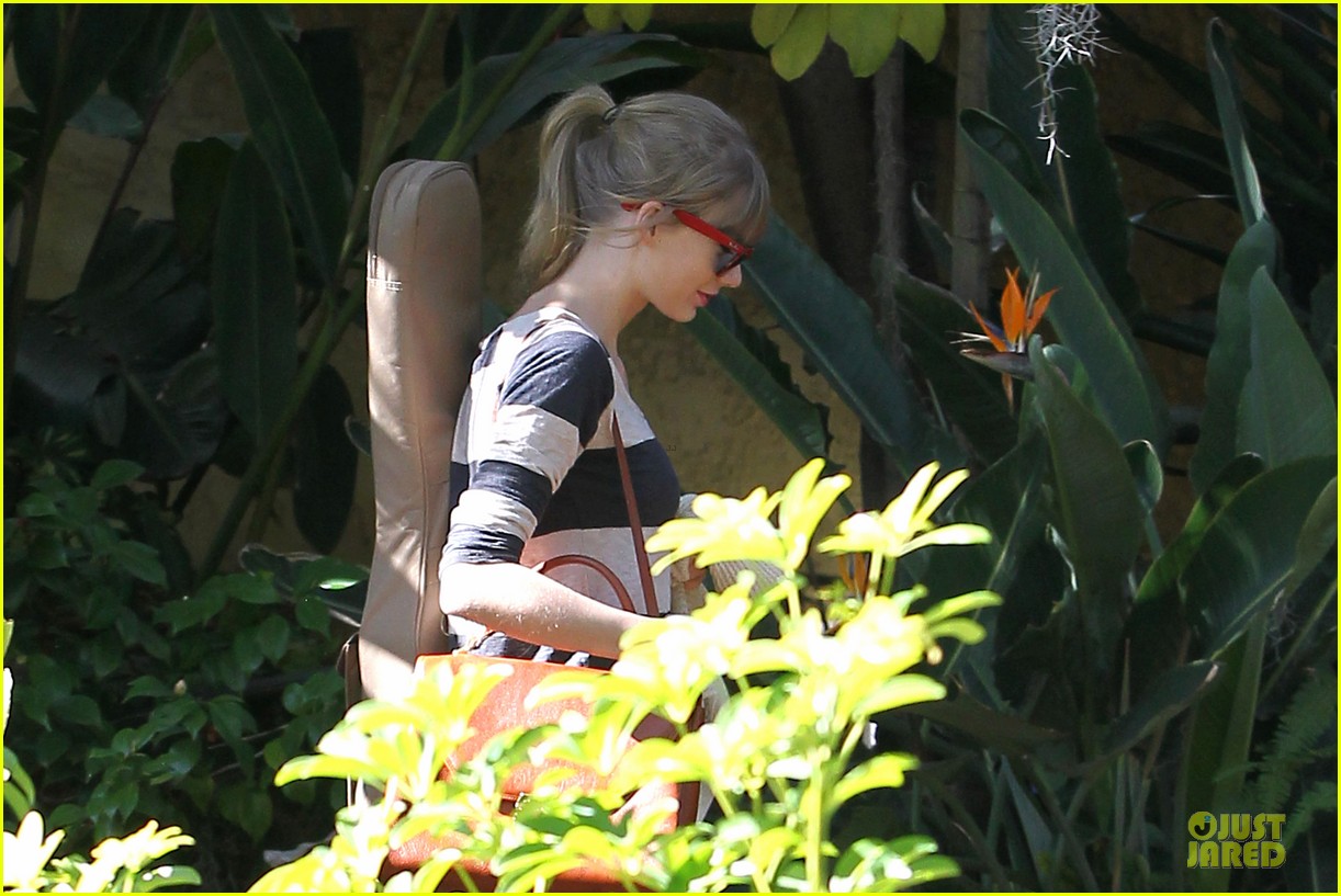 Taylor Swift: Back in the Studio!: Photo 2789542 | Taylor Swift Photos ...