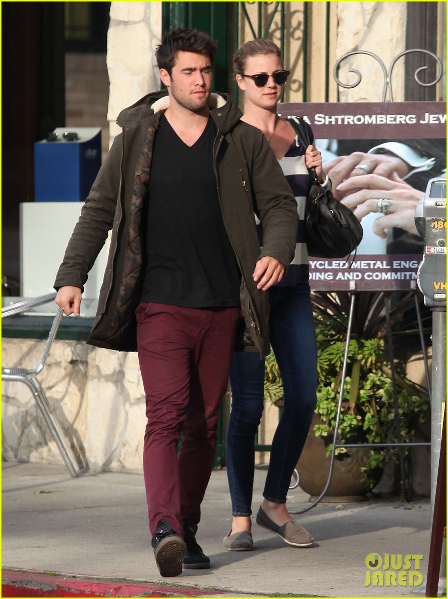 Photo: emily vancamp josh bowman loz feliz lunch 08 | Photo 2788423 ...