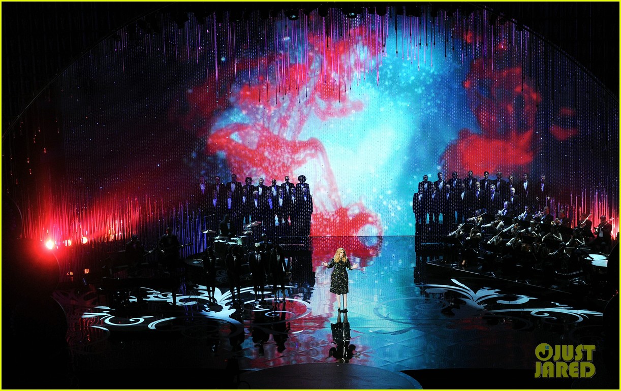 Adele: Oscars 2013 Performance of 'Skyfall' - WATCH NOW!: Photo 2819678 | Adele Photos | Just ...